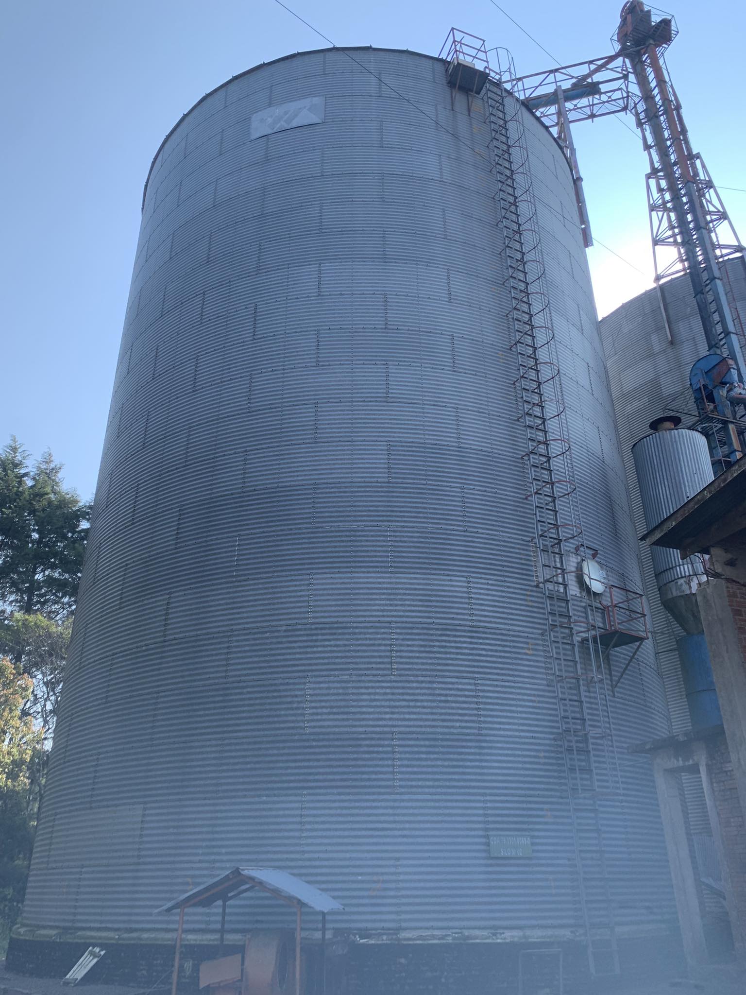 Montagem de silo - Agronegócio » Montand